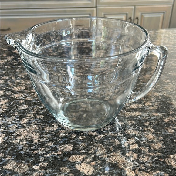 Pampered Chef | Kitchen | Pampered Chef Glass 8 Cups Measuring Cup ...